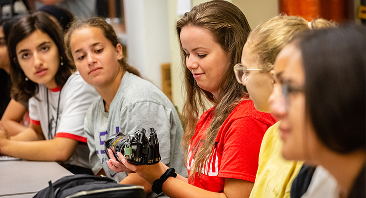 Top Considerations When Choosing a College Major